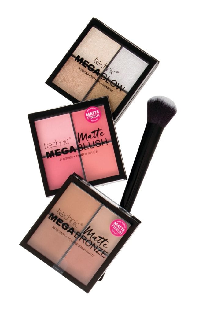 Technic Mega Watt Makeup Kit Gift Set 999218 - Colour Zone Cosmetics