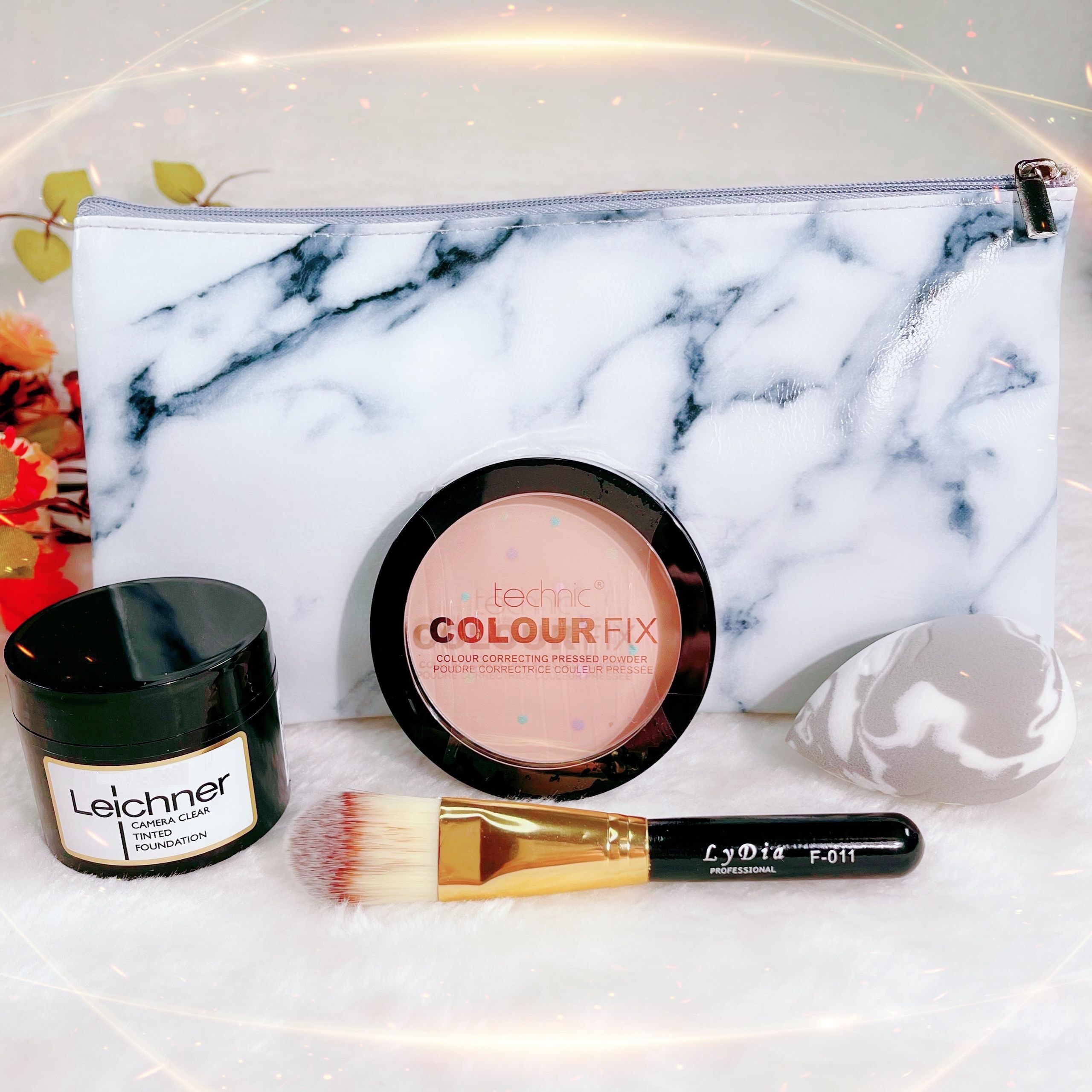 A Bag Of Treat Beauty Bag 3 (Leichner foundation makeup bag, various ...