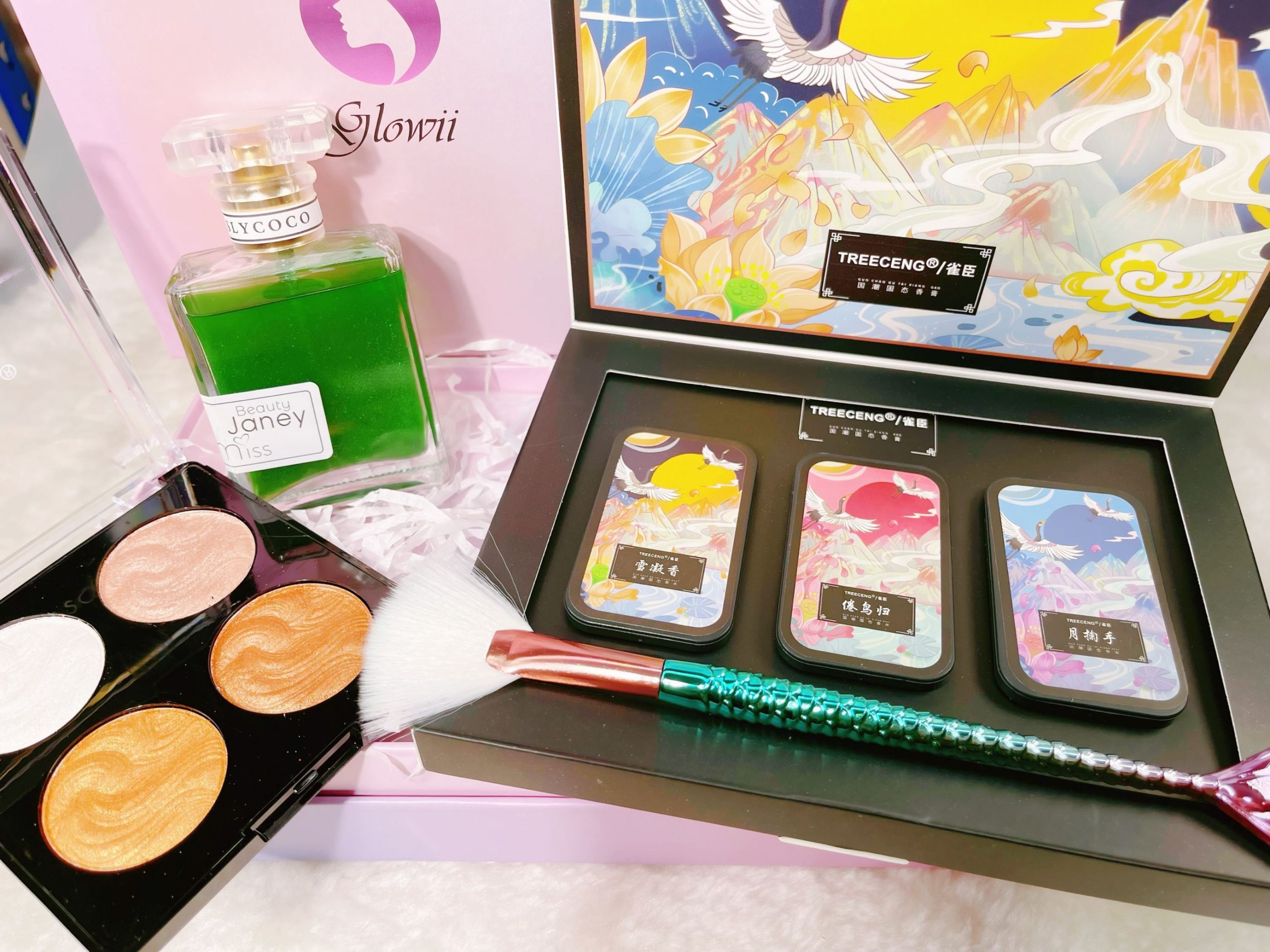 Beauty Box 53 - Colour Zone Cosmetics