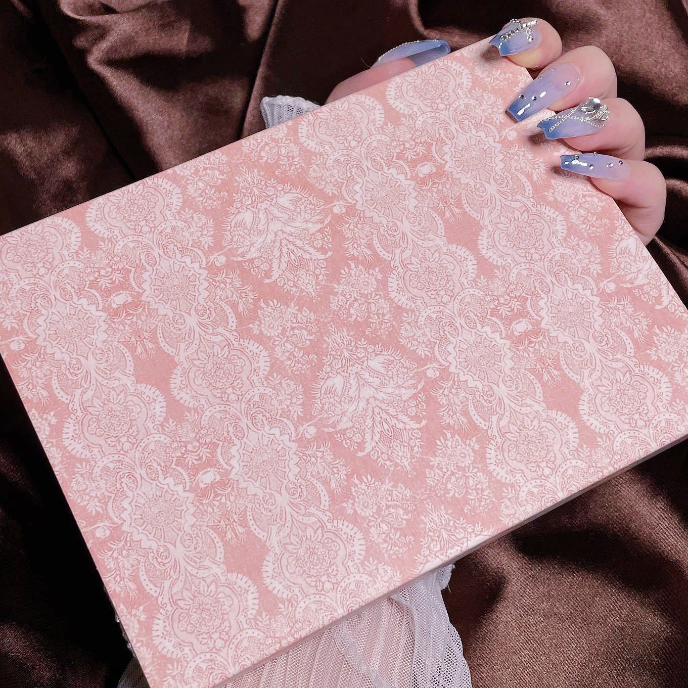 Muge Leen Lace Relief 12 Colours Eye n Face Palette - Colour Zone Cosmetics